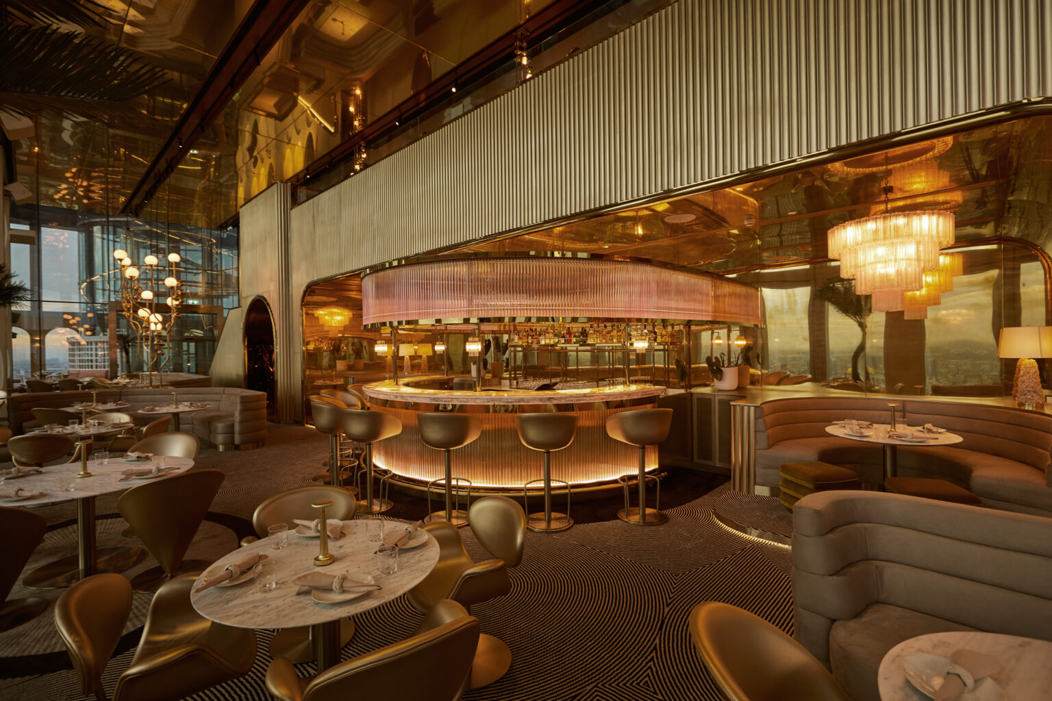 The Restaurant | Thailand's Highest Dining Room | Ojo Bangko